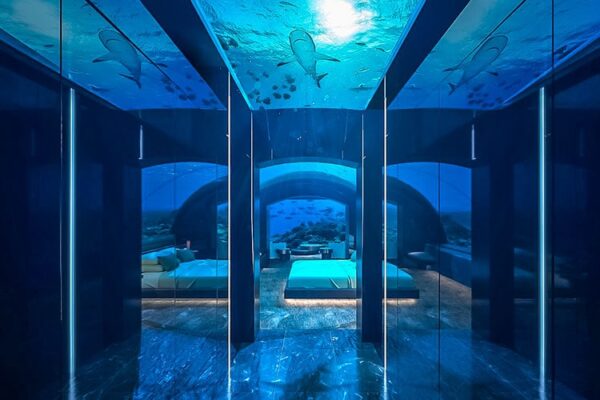 Open Bathrooms, Underwater Villas - Built | The Bluebeam Blog