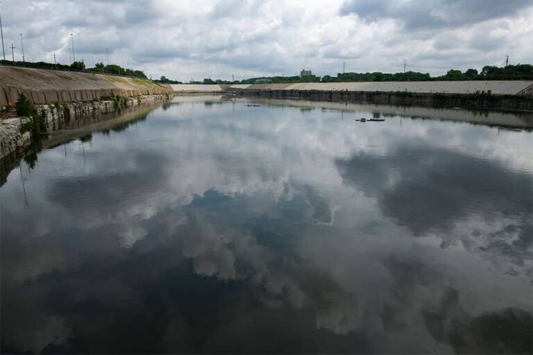 Why the World Is Closely Eyeing Chicago’s Decades-Long Mega Aquatic ...
