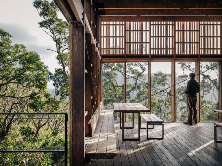 These Australian Hiking Cabins Are a Sight to Behold | Built
