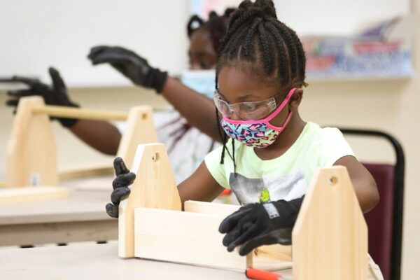 This Nonprofit Is Working to Get More Women in Construction | Built