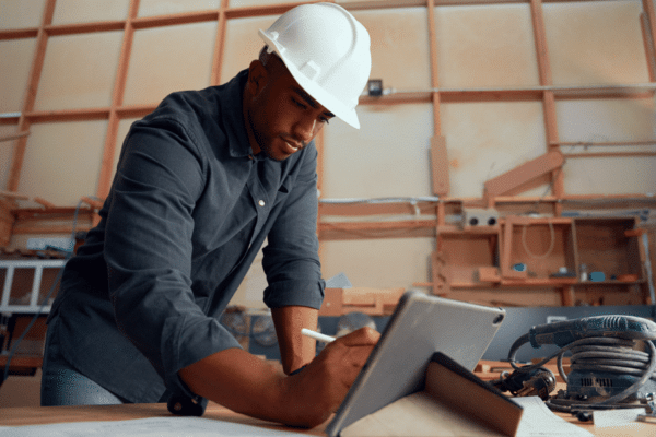 How Small Contractors Can Maximize Their Potential by Going Digital | Built