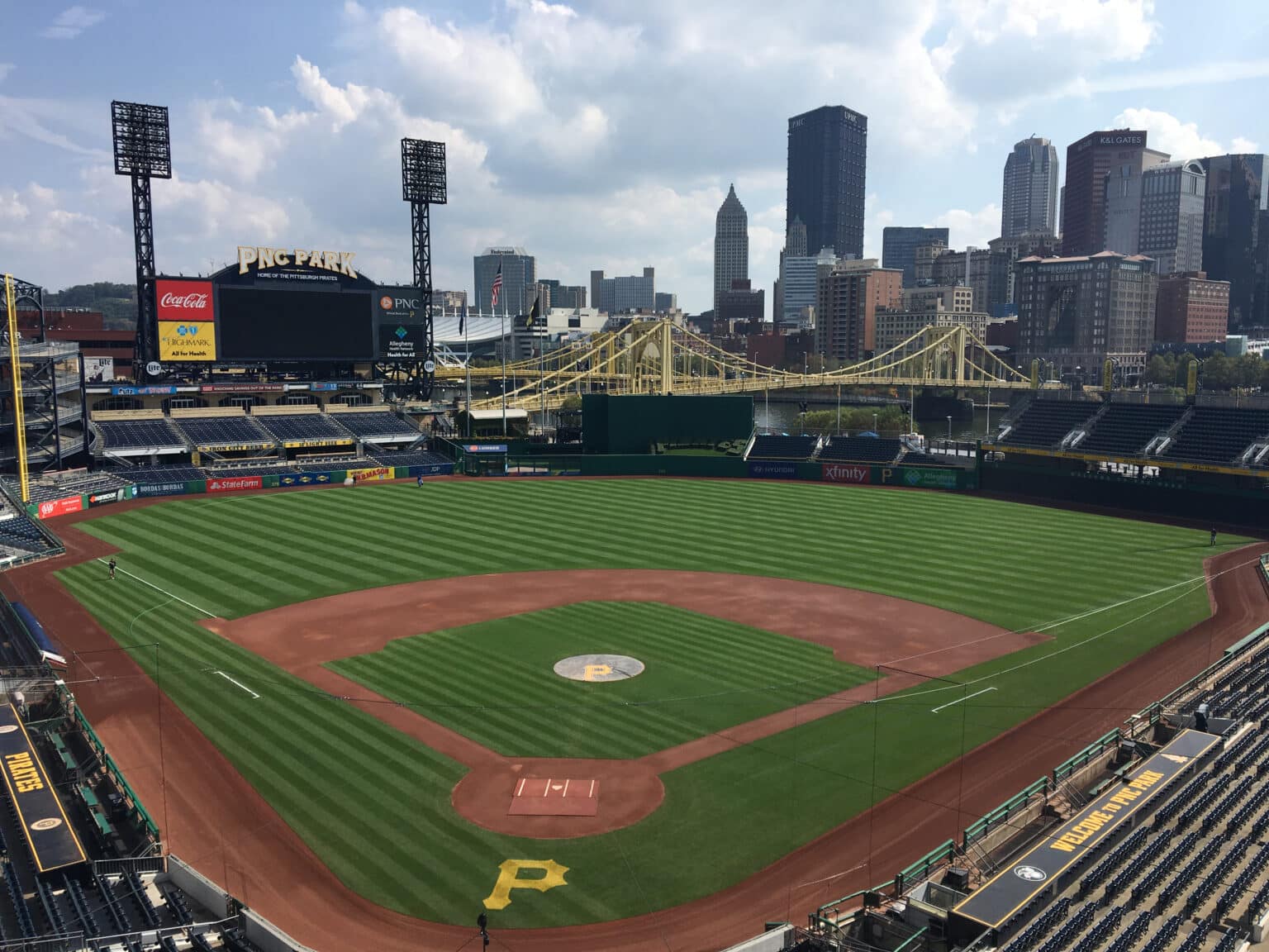 Historic MLB Stadiums: Iconic Design and Architecture | Built