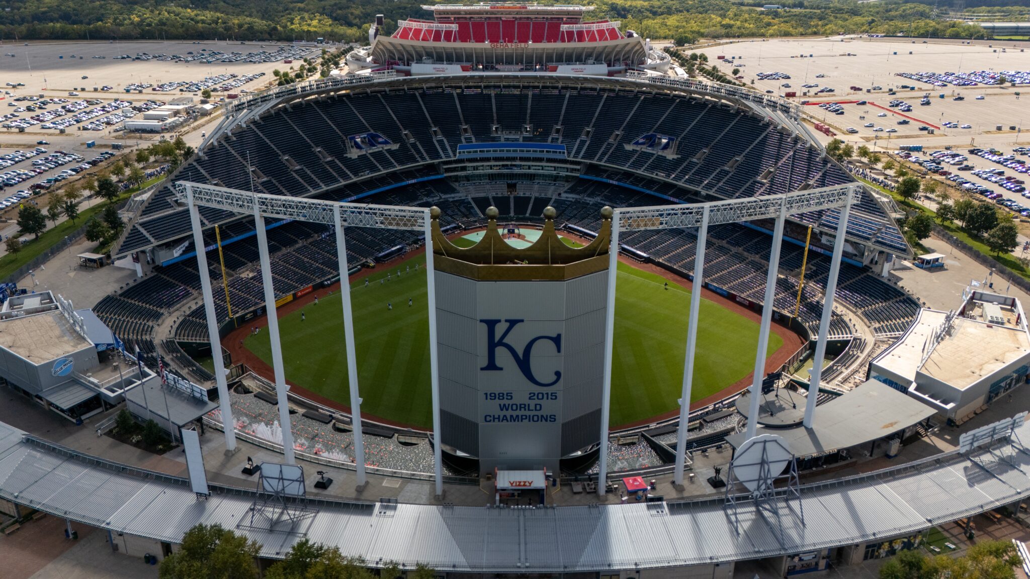 Historic MLB Stadiums: Iconic Design and Architecture | Built