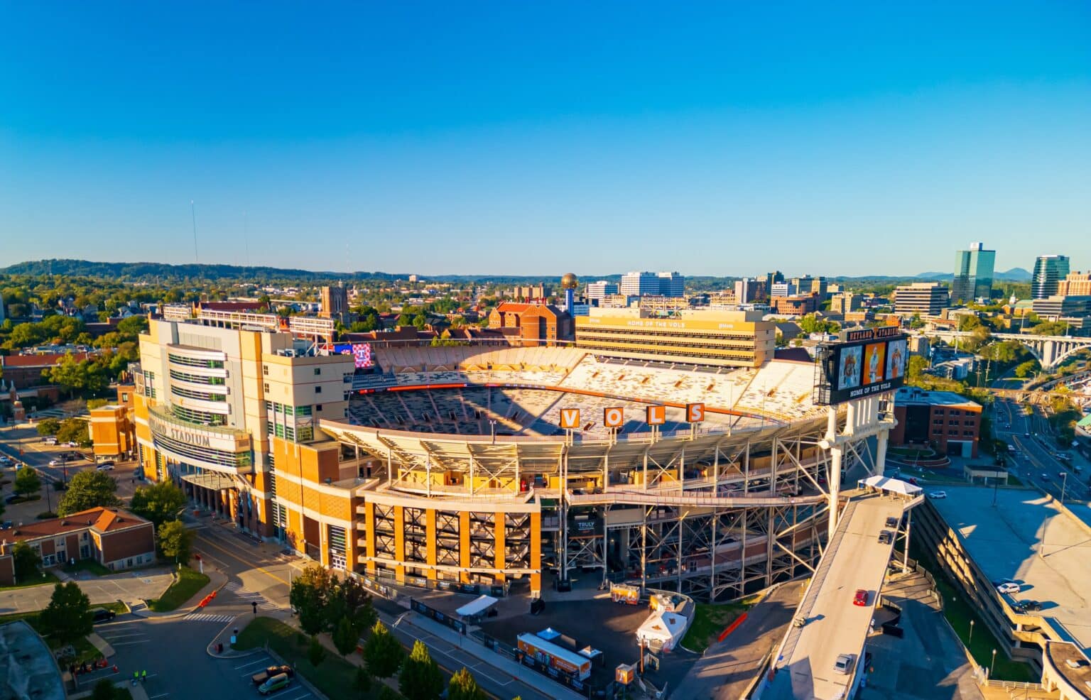 Inside College Football’s Greatest Stadiums | BUILT